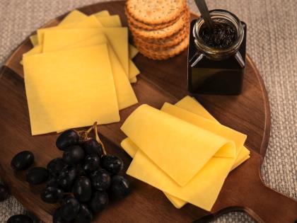 Elite. Sliced Mature Cheddar 1kg – FreshFood2u